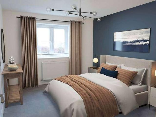 5 bed house for sale