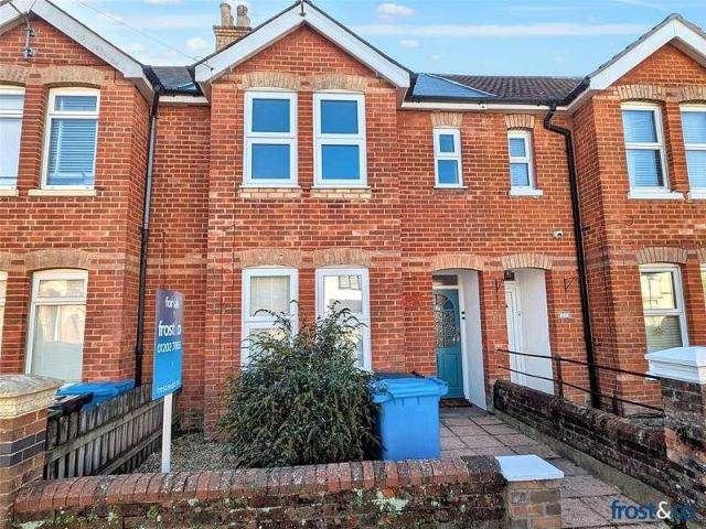 5 bed house for sale