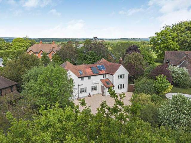 5 bed house for sale