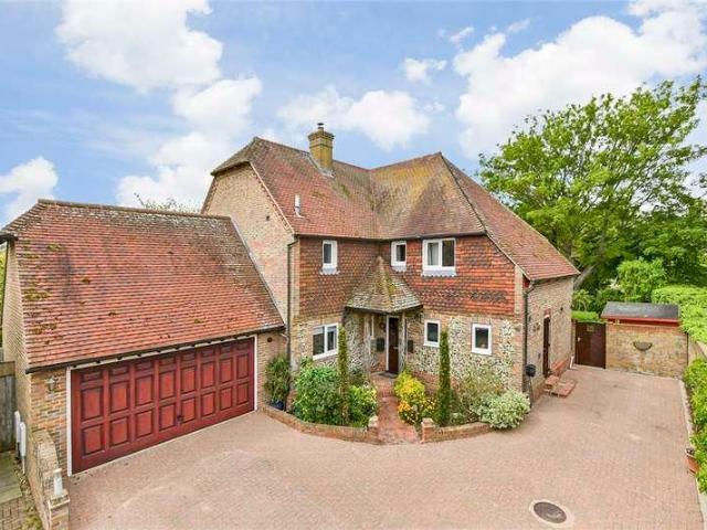 5 bed house for sale