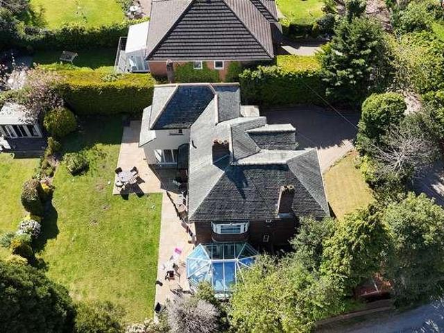 5 bed house for sale