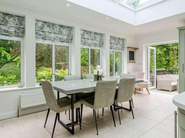 5 bed house for sale