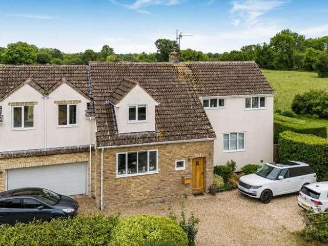 5 bed house for sale