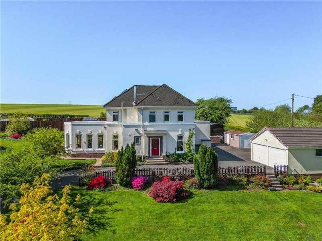 5 bed house for sale