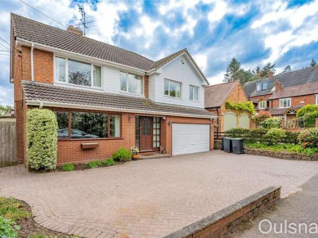 5 bed house for sale
