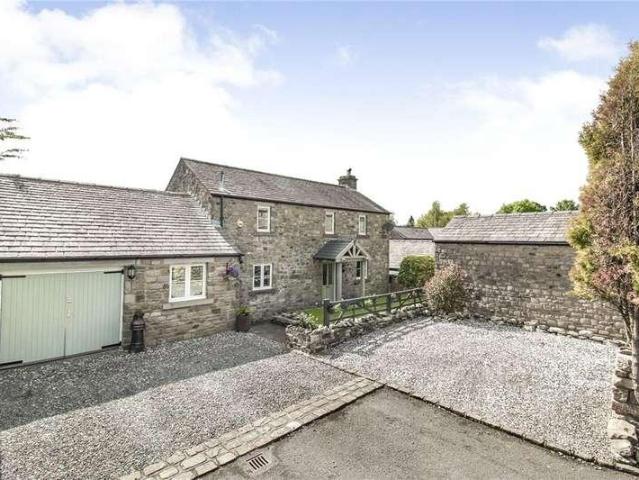 5 bed house for sale
