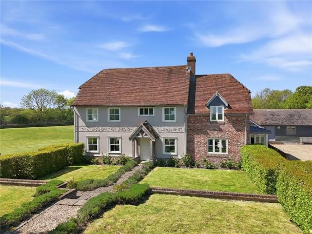 5 bed house for sale