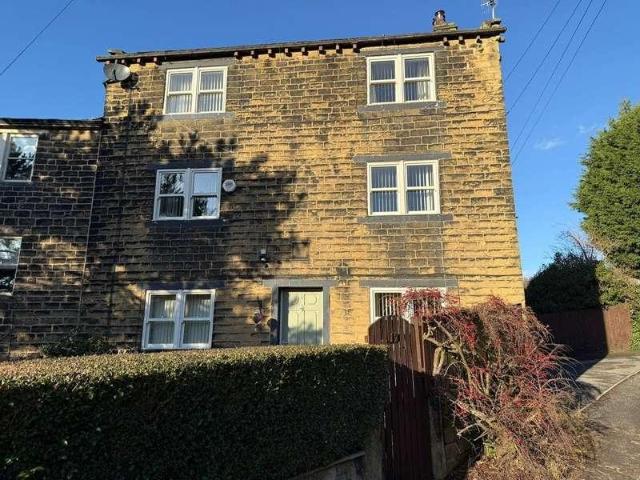 5 bed house for sale
