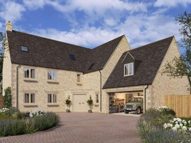5 bed house for sale