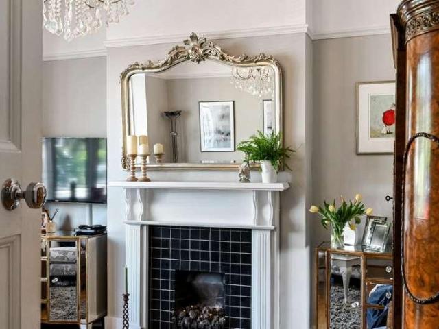 5 bed house for sale