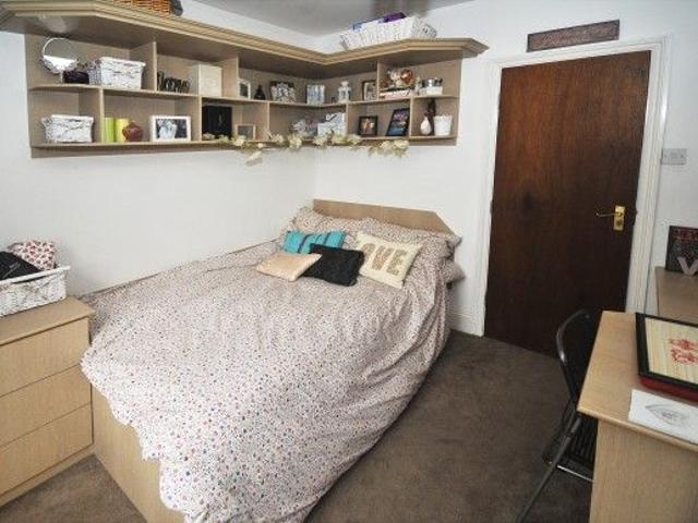 5 Bed house in central Headingley. Chapel Street, LS6 3HZ