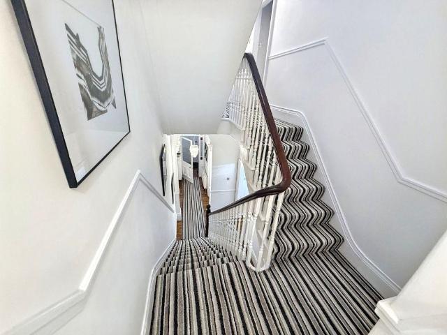5 bed property for sale