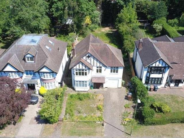 5 bed property for sale