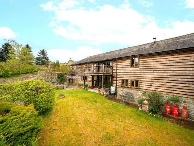 5 bed property for sale