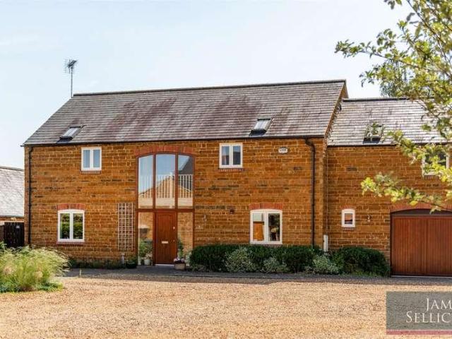 5 bed property for sale