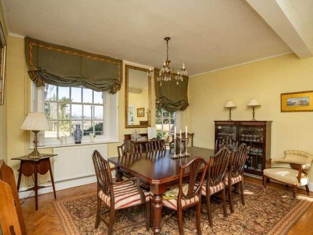 5 bed property for sale