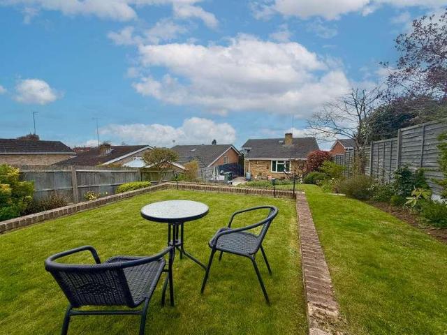5 bed property for sale