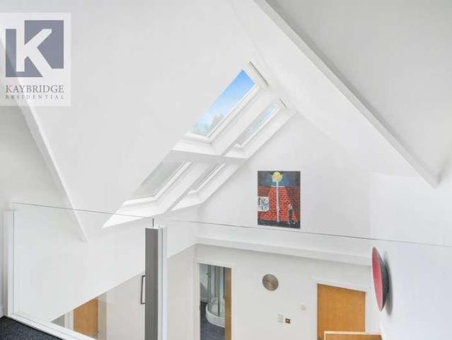 5 bed property for sale