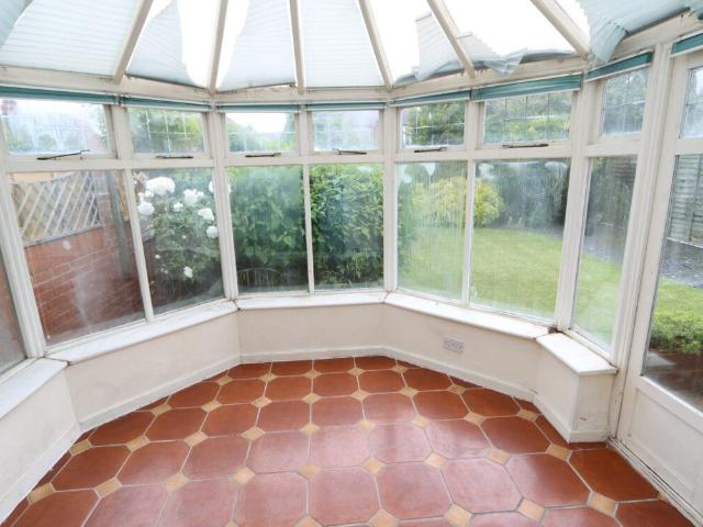5 bed property for sale