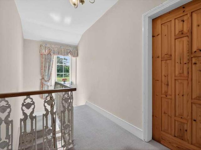 5 bed property for sale