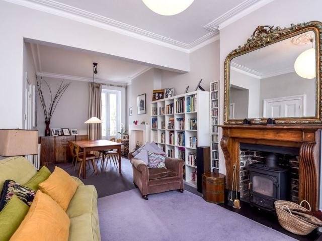 5 Bed Semi Detached House, Berens Road, NW10