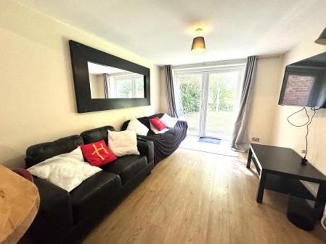 5 Bed Student Home 31 Godden Road, UKC