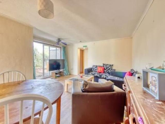 5 Bed Student Home 52 Ulcombe Gardens, Canterbury