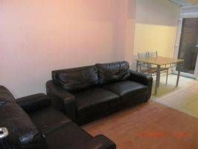 5 Bed Student House in Belfast Botanic