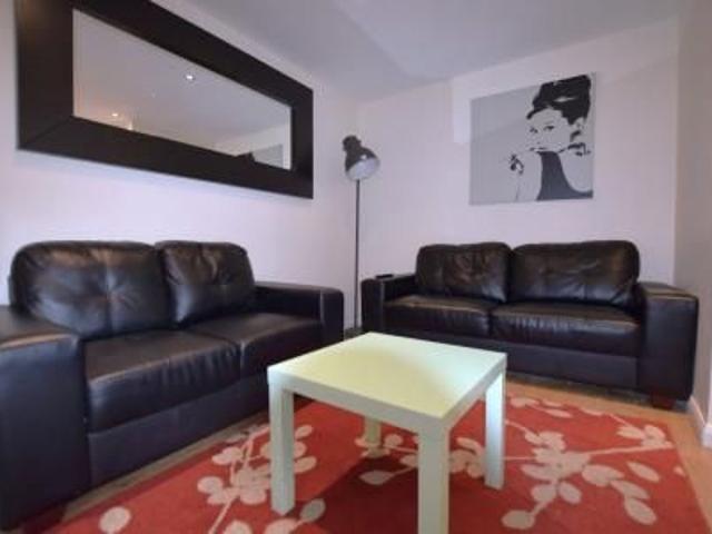 5 Bed Student House 49 Tunstall Road, UKC