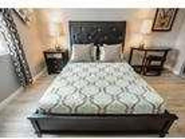 5 Bedroom 3 Bath In North Hollywood CA 91601