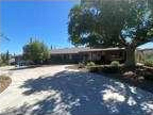 5 Bedroom 3 Bath In Las Vegas Nevada 89146