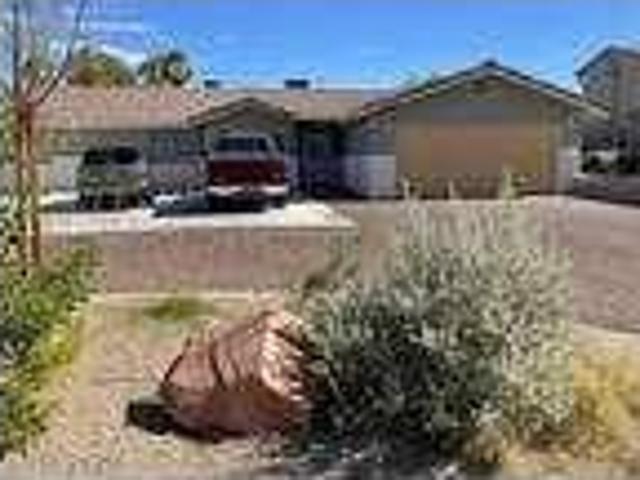 5 Bedroom 4 Bath In Las Vegas Nevada 89146