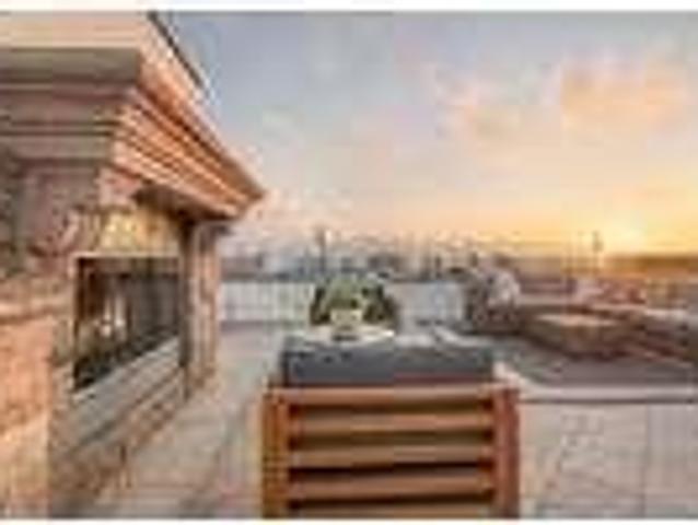 5 Bedroom 5 Bath In Hermosa Beach CA 90254
