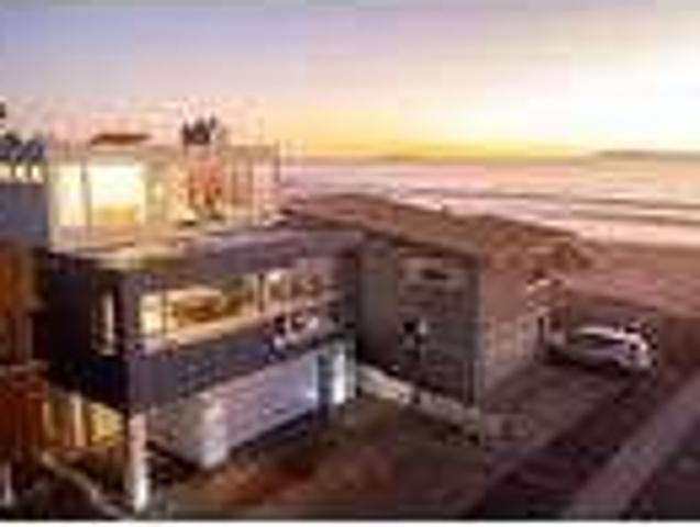 5 Bedroom 5 Bath In Ventura CA 93001