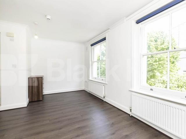 5 bedroom 5 ensuite HMO house located close to Holloway Station