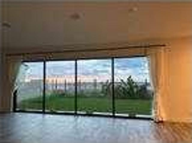 5 Bedroom 6 Bath In Irvine CA 92618