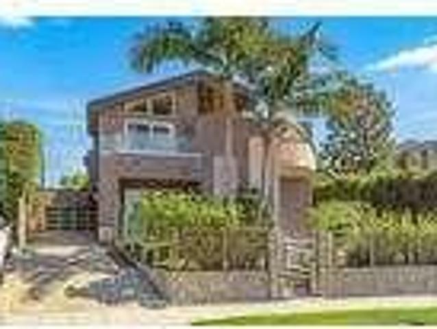 5 Bedroom 6 Bath In La Jolla CA 92037