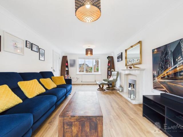 5 Bedroom