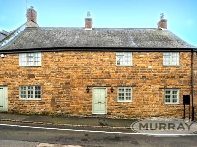 5 bedroom cottage for sale