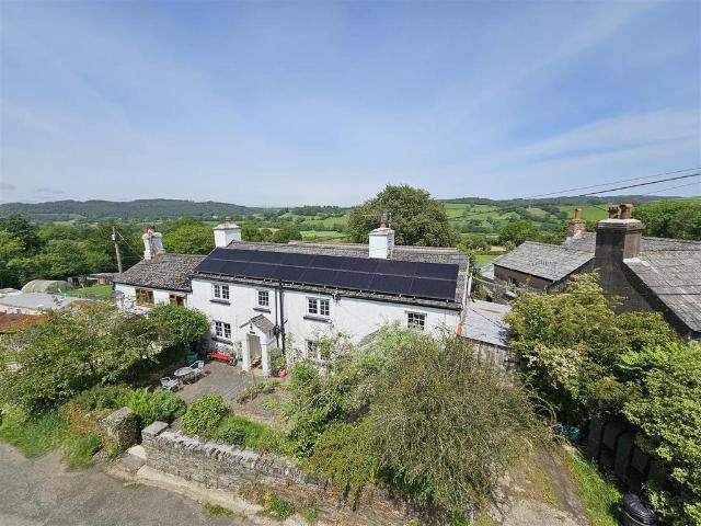 5 bedroom cottage for sale