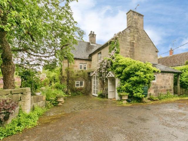 5 bedroom cottage for sale