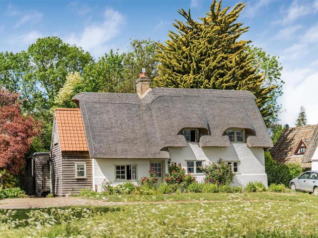 5 bedroom cottage for sale