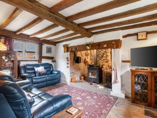 5 bedroom cottage for sale in The Old Smithy, 4 Trotshill Lane East, Worcester. WR4 0HX, WR4