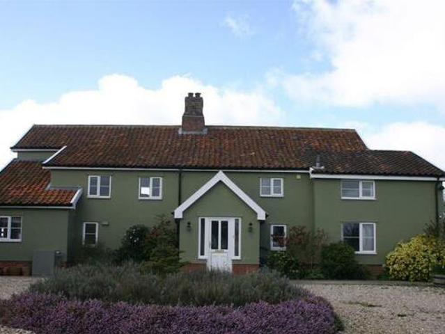 5 Bedroom Cottage For Rent In Saham Waite