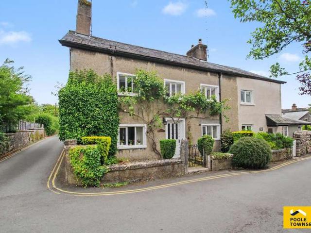 5 Bedroom Cottage House