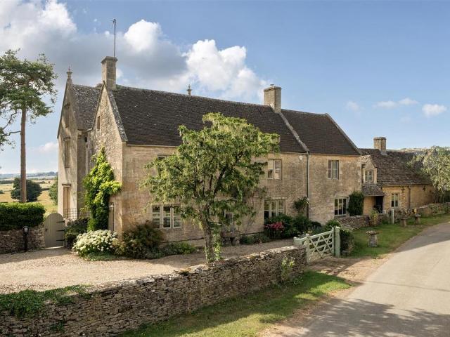 5 bedroom country house to rent