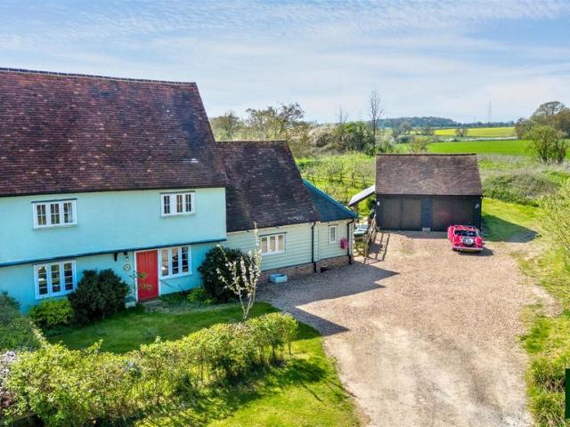 5 bedroom country house for sale