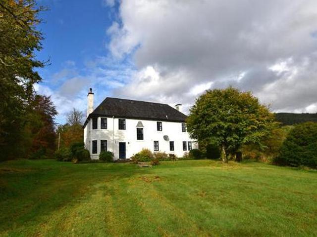 5 Bedroom Country House For Sale In Barnaline, Dalavich