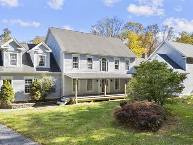 5 bedroom, Colchester CT 06415 102154445