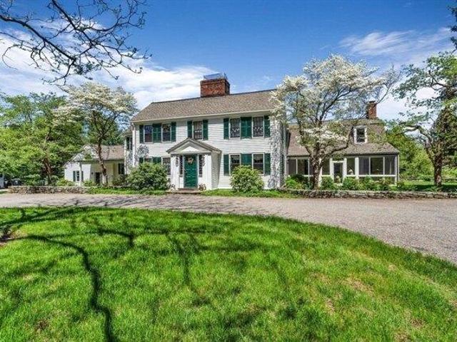 5 bedroom, Concord MA 01742 104606225